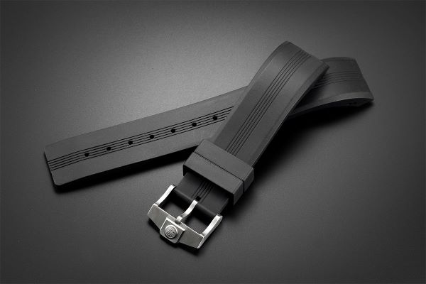 BLUE IMPULSE | ボール ウォッチ (BALL Watch) 日本公式オンラインブティック